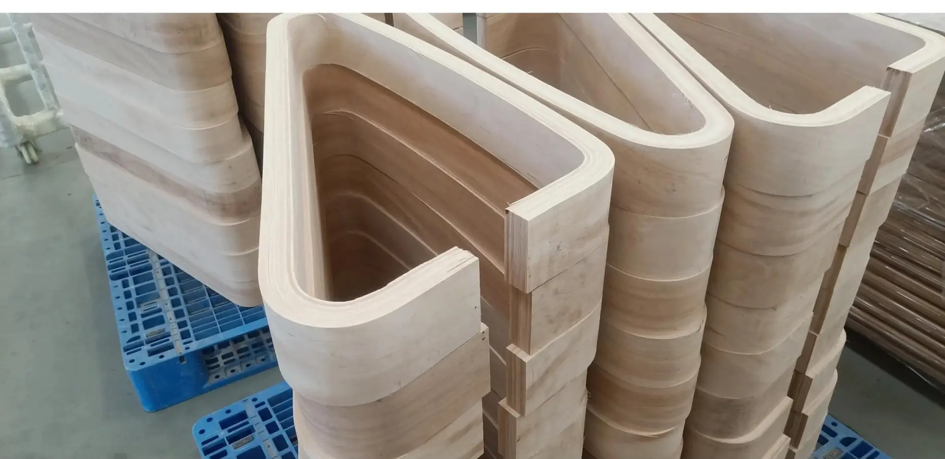 Glue Lamination Explained: Process, Uses & Benefits